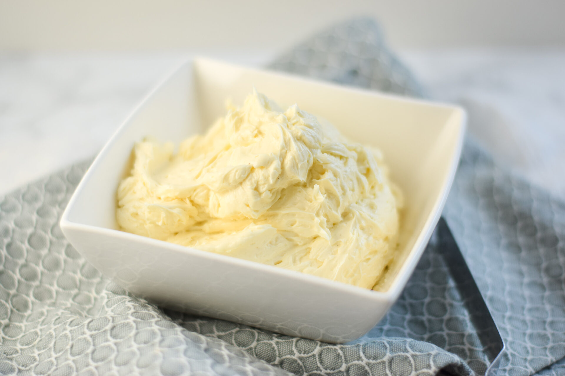 Swiss Meringue Botercrème