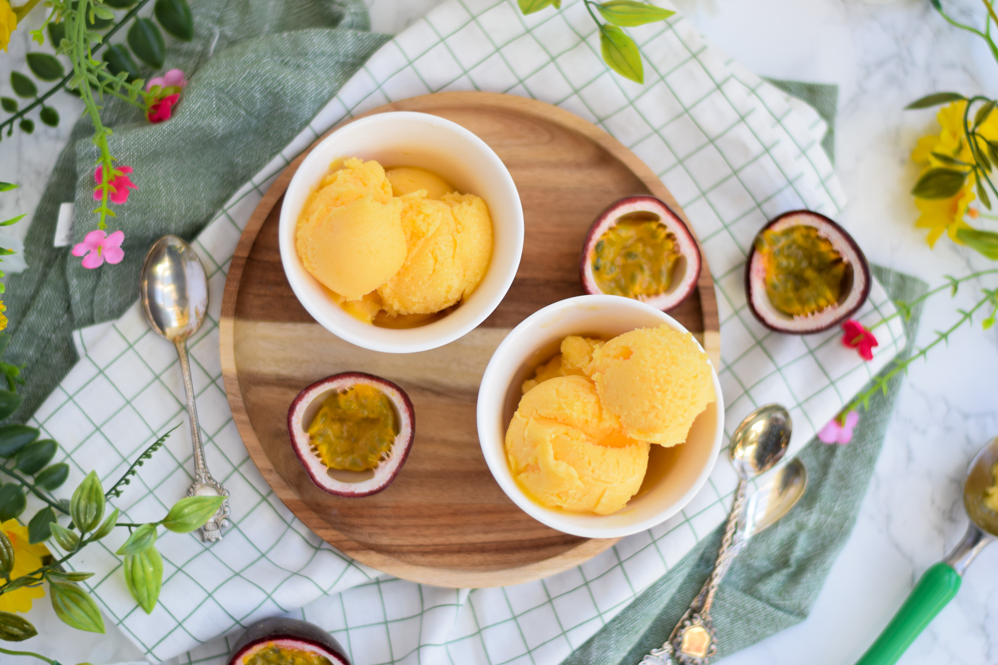 Tropische sorbet van mango, passievrucht en perzik - Doortjes Keuken