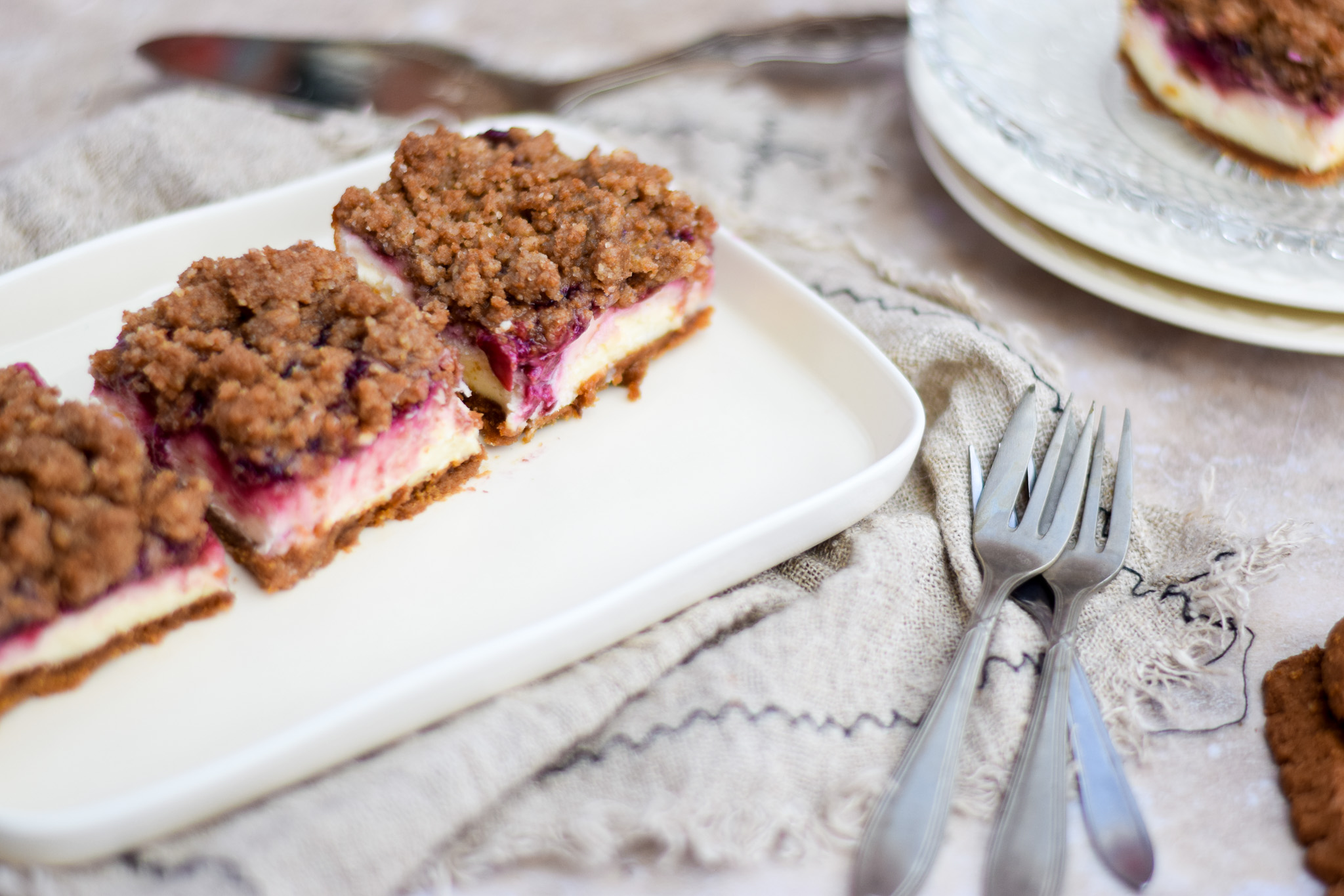 Kersen cheesecake met bastogne kruimels - Doortjes Keuken